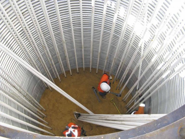 Lancelin Wind Farms - Douglas Partners